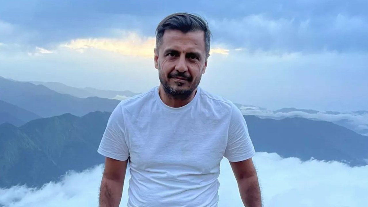 New Music: Singer Muratti - Moonlight - DCR